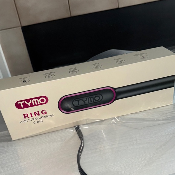 Tymo | Accessories | Tymo Ring Hair Straightening Comb | Poshmark